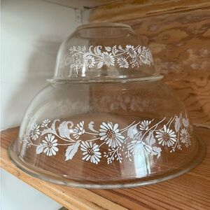 Pyrex | Kitchen | Pyrex Daisy Clear Mixing Bowls | Poshmark